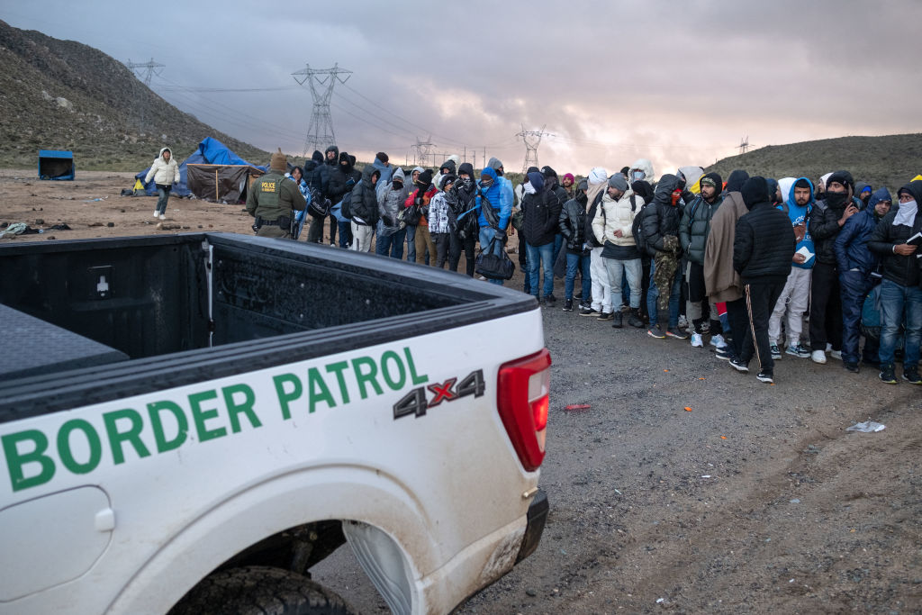 BOOM! Border patrol agents threaten to leave in droves if Harris wins ...